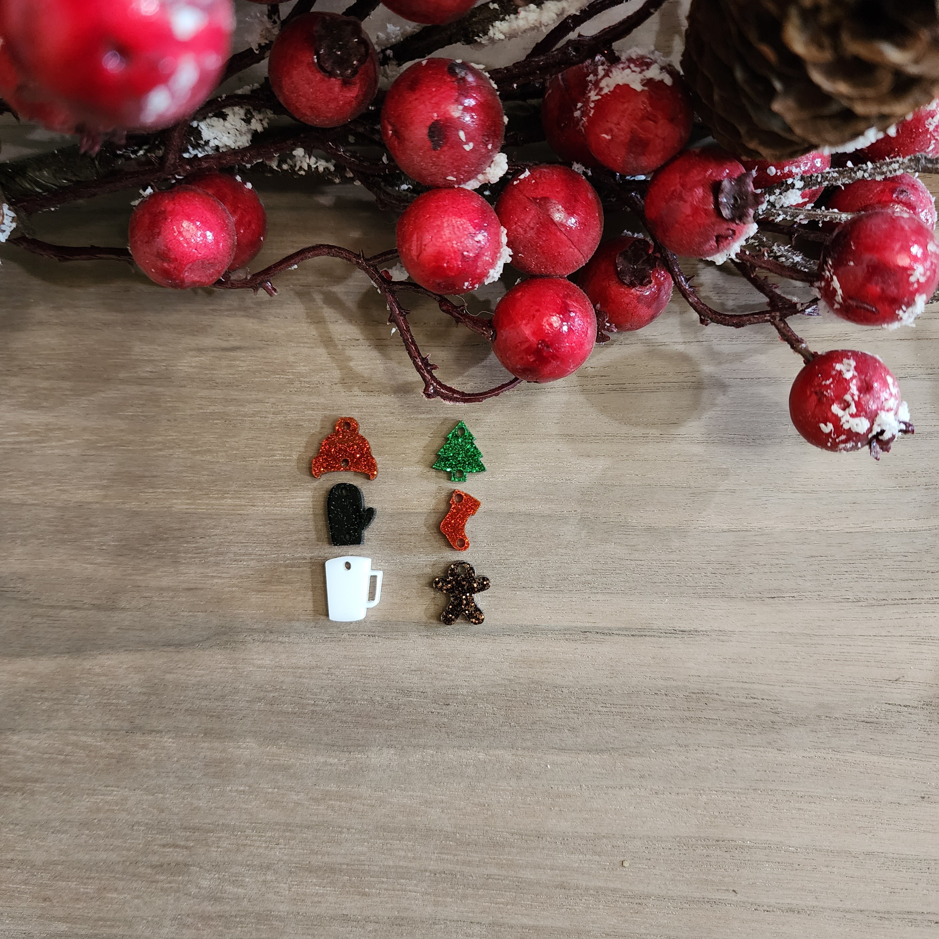 Acrylic Christmas Triple Icon Drops – LilliBella Innovations