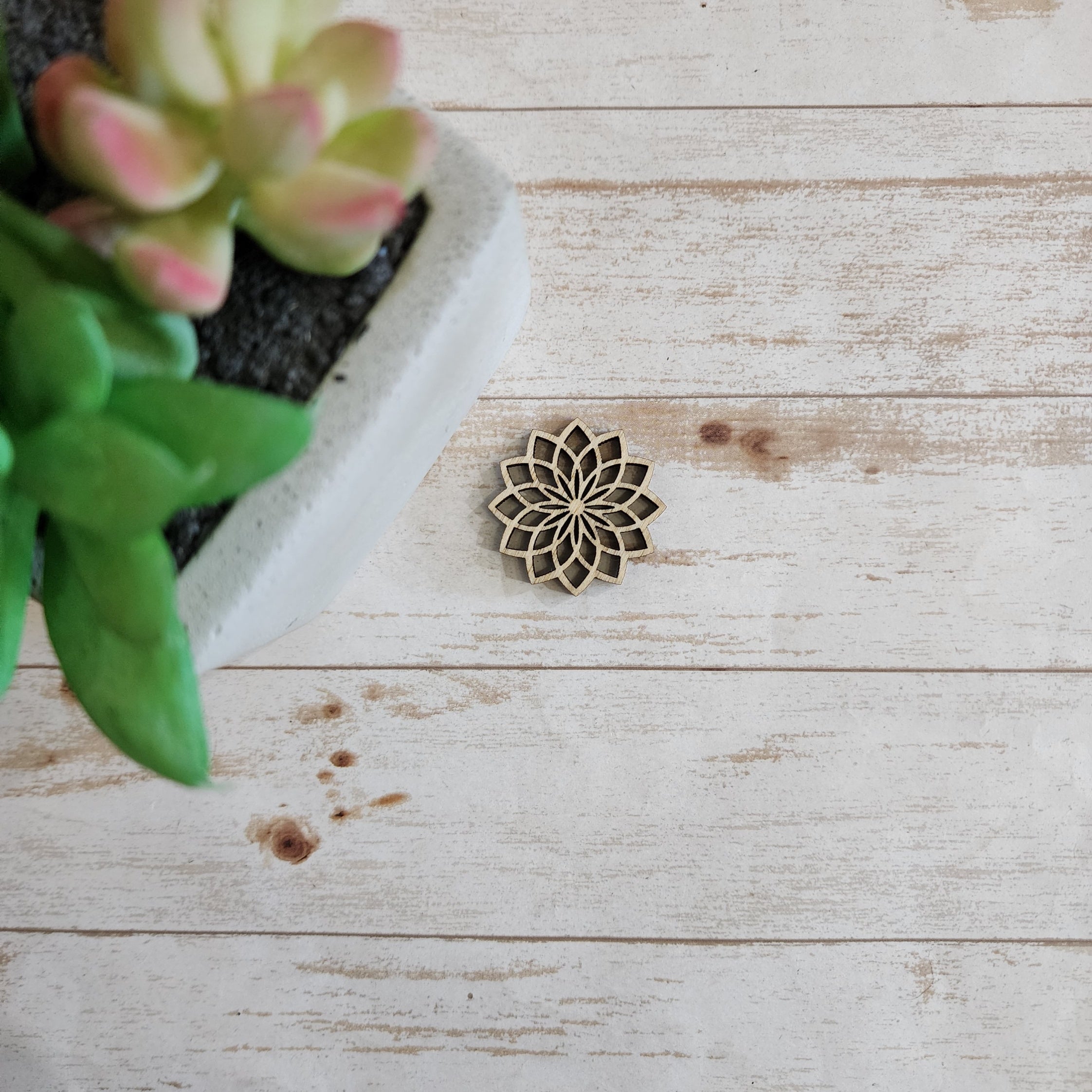 Spiro Flower Drop – LilliBella Innovations