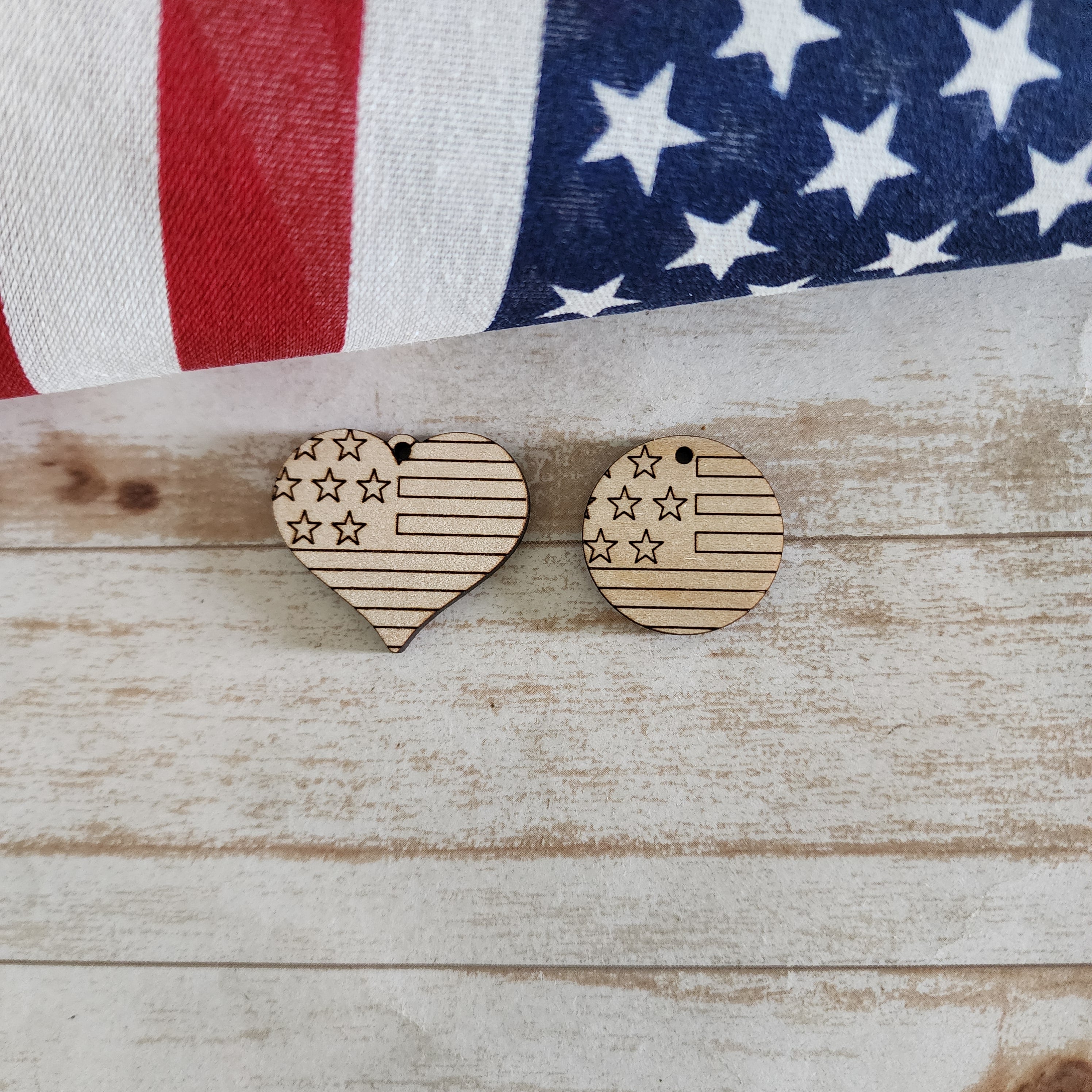 Patriotic Scored Flag Drops – LilliBella Innovations