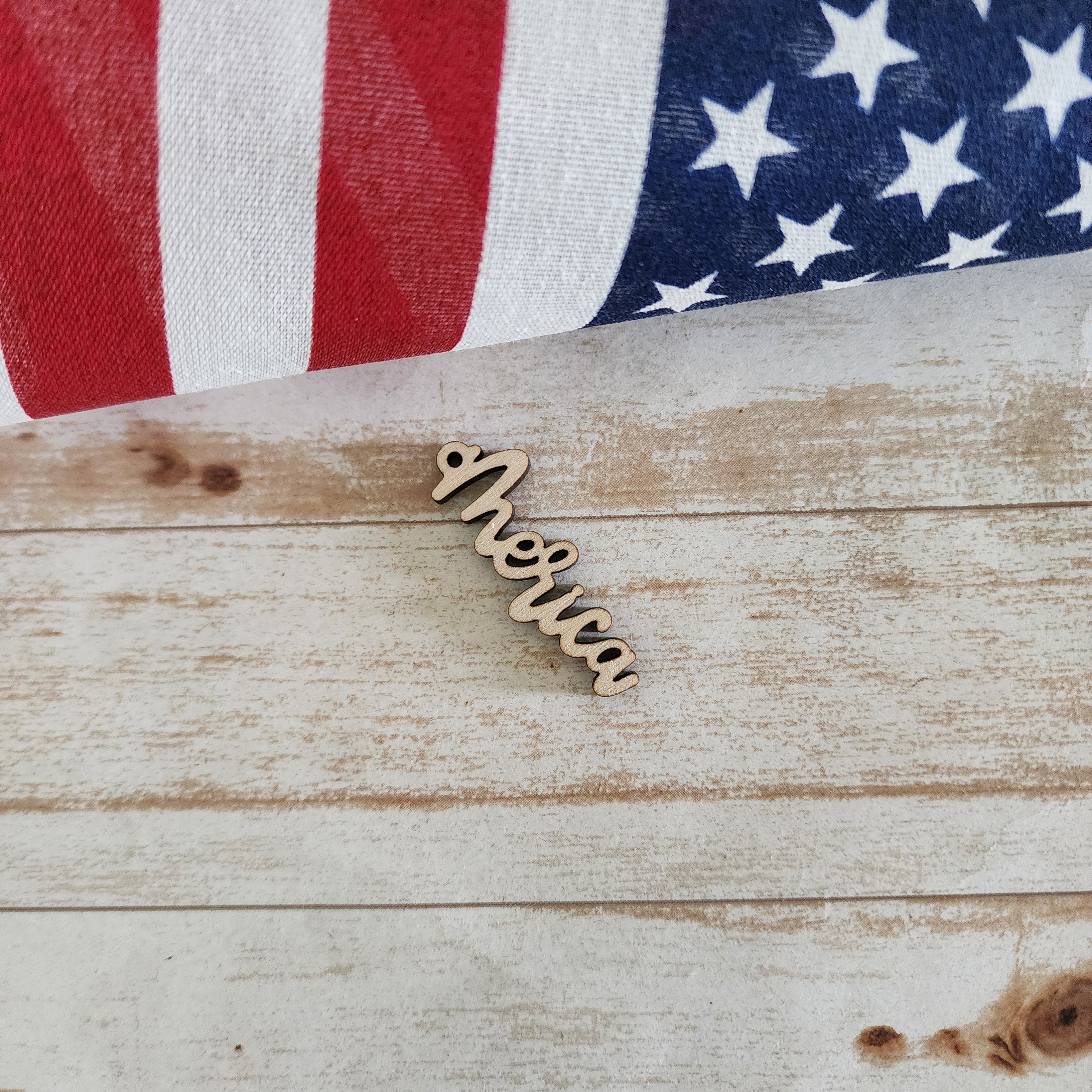 Patriotic 'Merica Script Drop – LilliBella Innovations