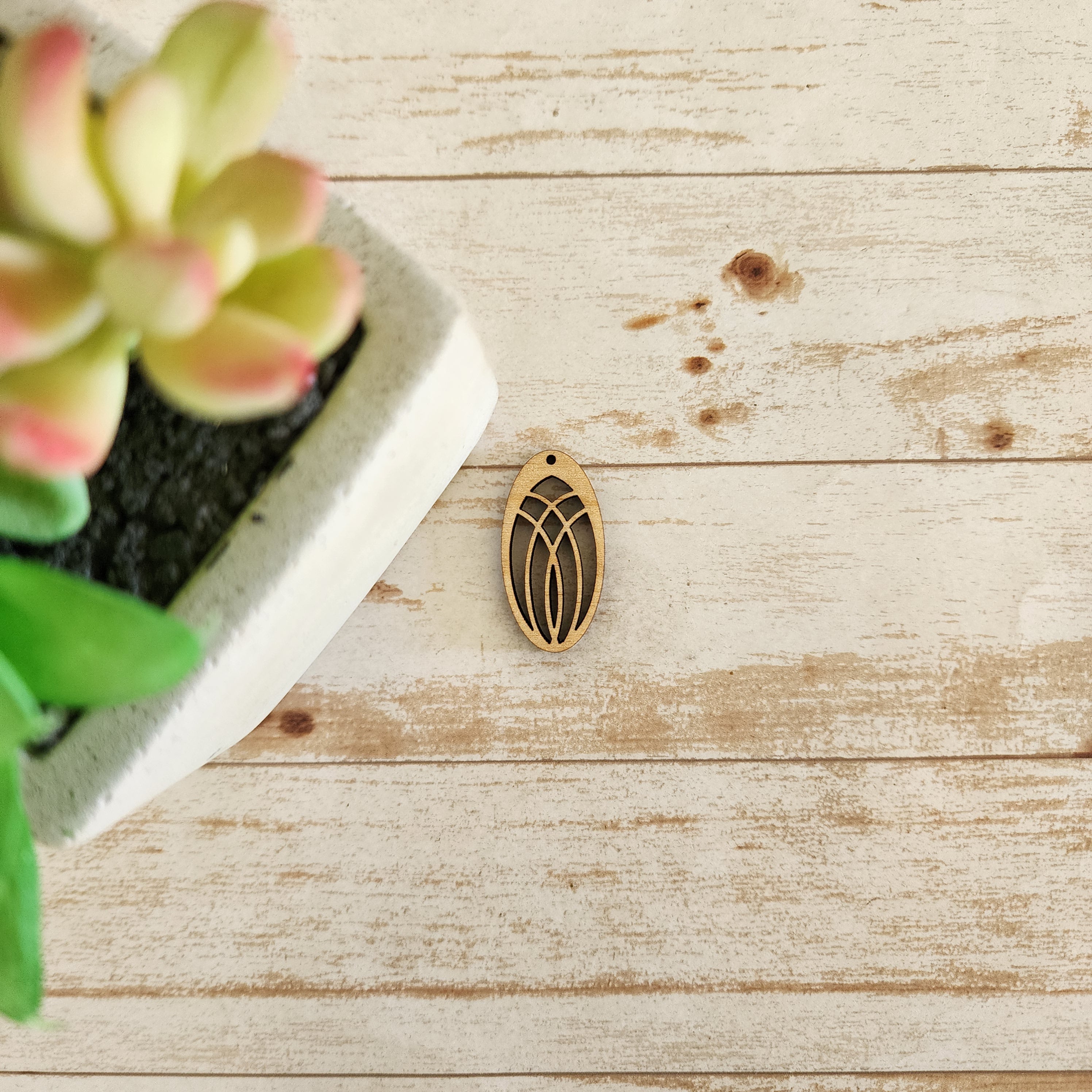 Spiro Cutout Oval – LilliBella Innovations