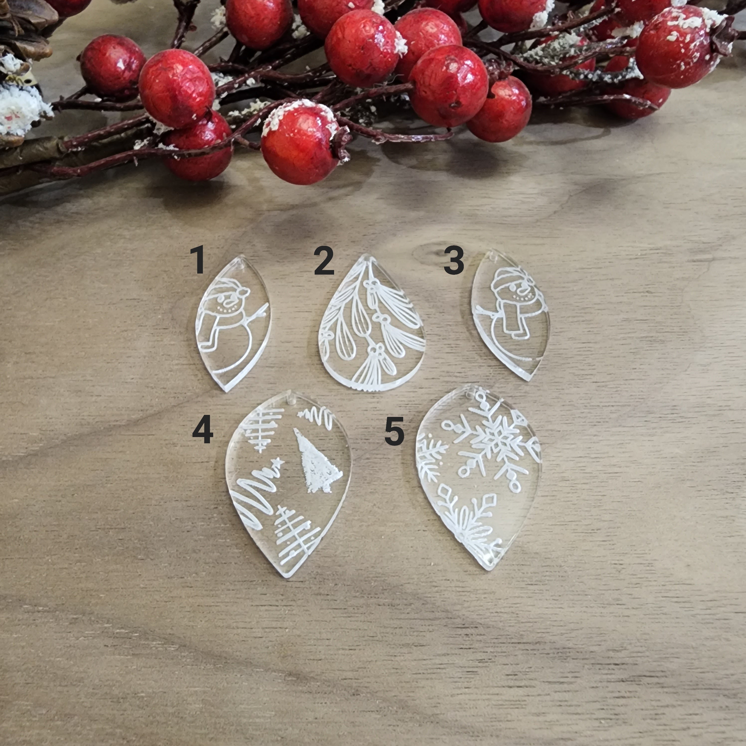 Acrylic Christmas Dreams Collection – LilliBella Innovations